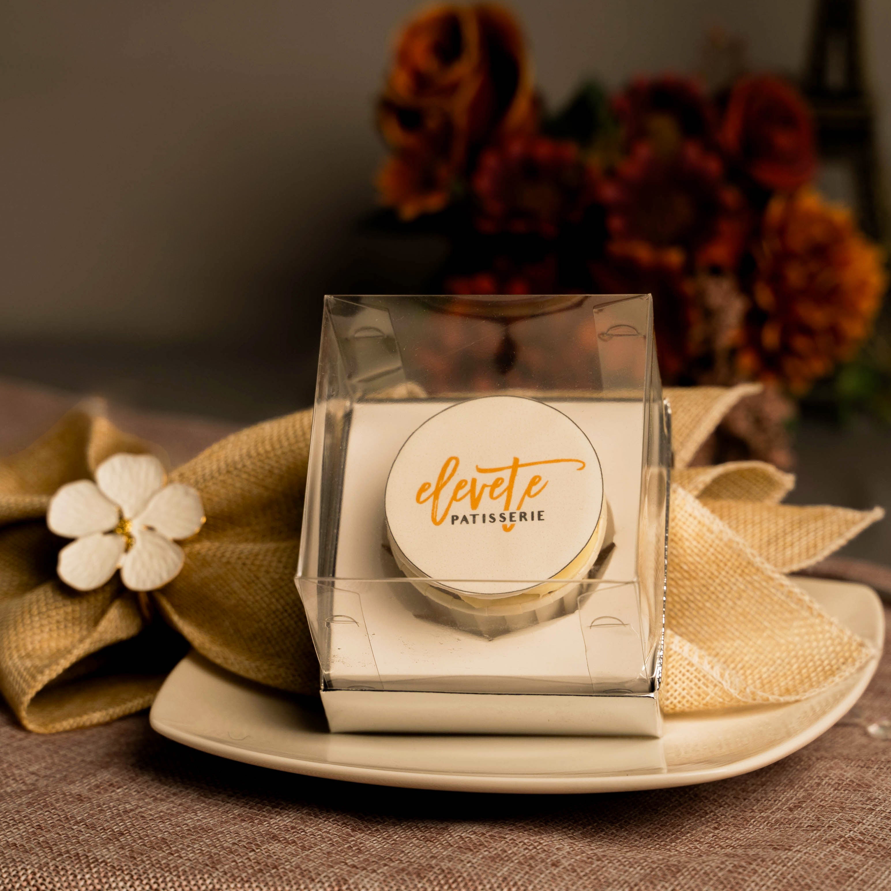 Custom Edible Image Box of 1 Cupcake (30 units) – Elevete Patisserie